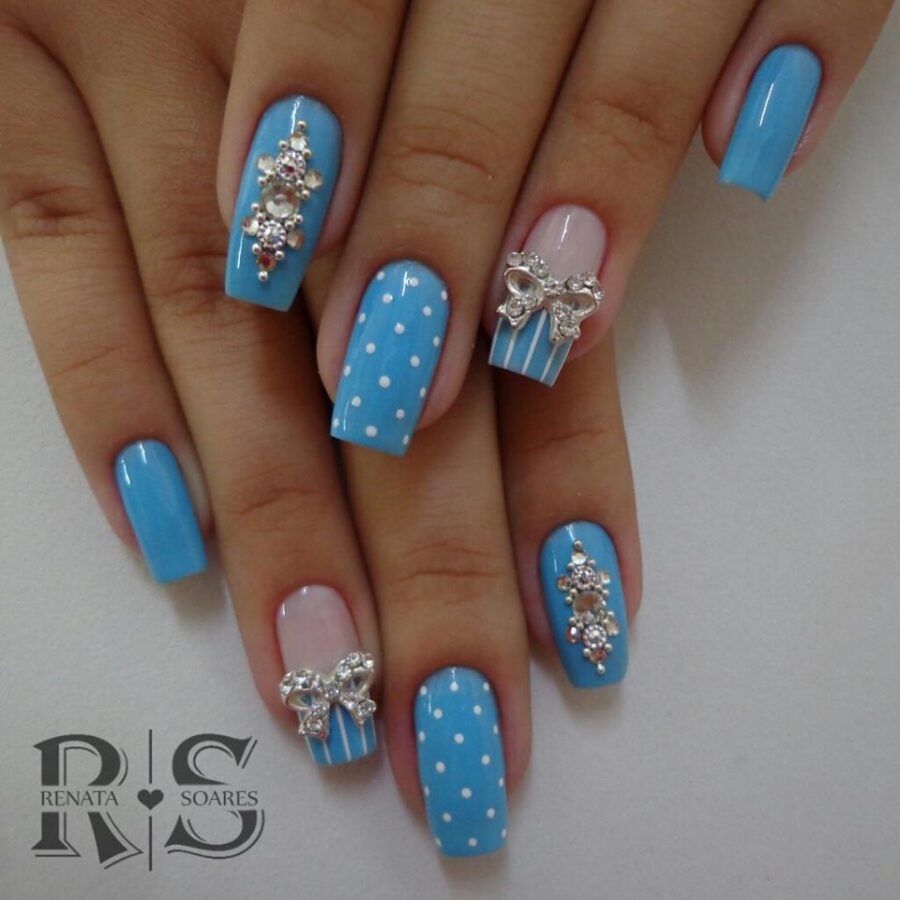 Unhas Azul: 80 Ideias e Cores Diferentes para se Inspiradora
