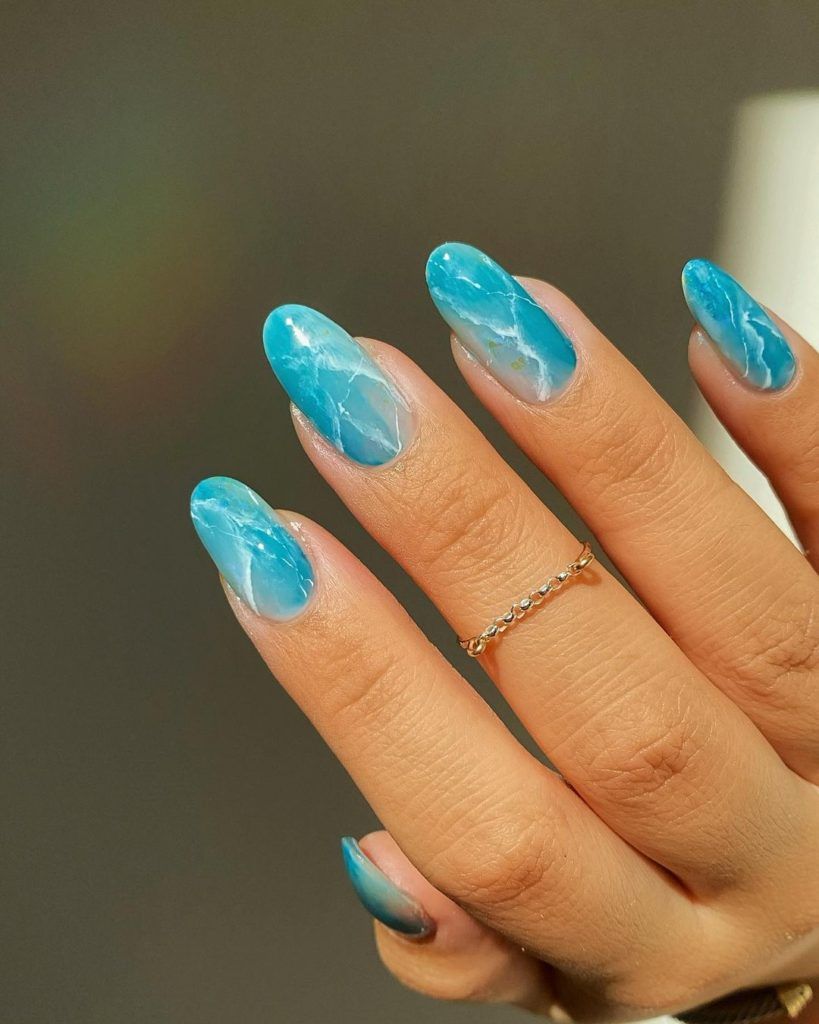 Unhas marmorizadas: 70 Ideias lindas e várias formas de como fazer