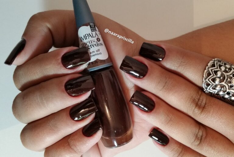 Unhas marrom: Veja 80 Ideias Inovadoras de cores para se inspirar